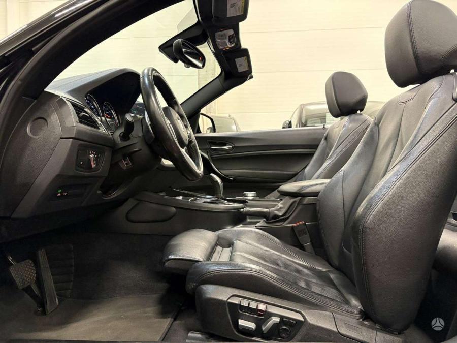 Melns BMW m240i 2018 Viļņa, ar dzinēja tilpumu 3.00 L un nobraukumu 142 tūkst. km par 19990 €, foto 14 vietnē AUTOMOTO.COM.LV
