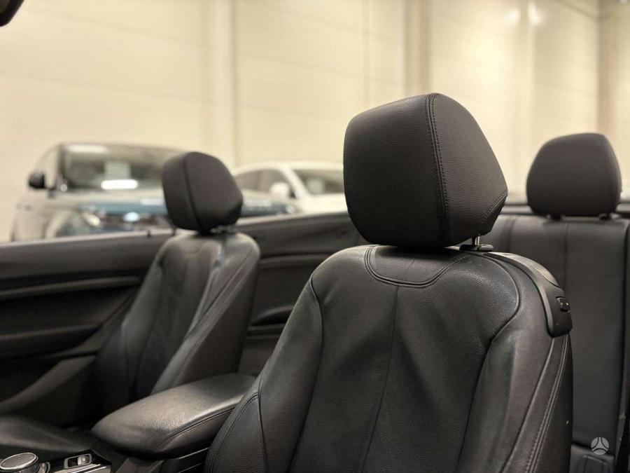Melns BMW m240i 2018 Viļņa, ar dzinēja tilpumu 3.00 L un nobraukumu 142 tūkst. km par 19990 €, foto 16 vietnē AUTOMOTO.COM.LV