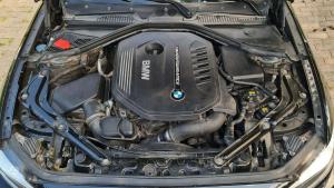 Black BMW m240i 2018 in Vilnius, with an engine capacity of 3.00 L and mileage of 143 thousand km for 19000 €, photo 12 on AUTOMOTO.COM.LV