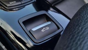 Black BMW m240i 2018 in Vilnius, with an engine capacity of 3.00 L and mileage of 143 thousand km for 19000 €, photo 13 on AUTOMOTO.COM.LV