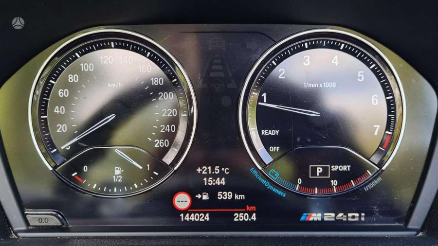 Black BMW m240i 2018 in Vilnius, with an engine capacity of 3.00 L and mileage of 143 thousand km for 19000 €, photo 19 on AUTOMOTO.COM.LV