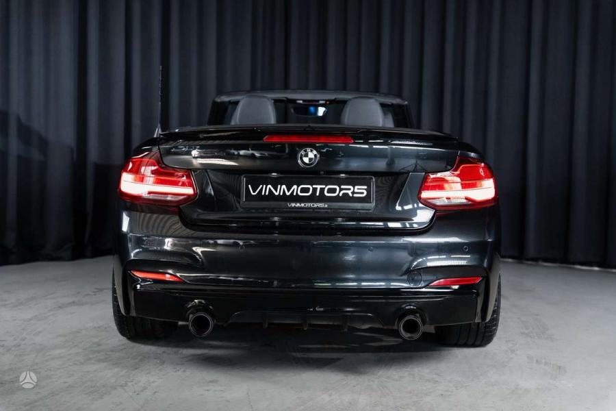 Черный БМВ m240i 2018 в Вильнюс, объемом двигателя 3.00 л и пробегом 131 тыс. км за 20999 €, фото 6 на AUTOMOTO.COM.LV