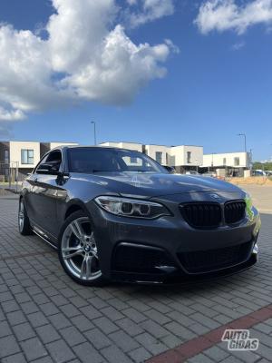 BMW m240i 2017 Viļņa, ar dzinēja tilpumu 3.00 L un nobraukumu 66 tūkst. km par 23800 €, foto  vietnē AUTOMOTO.COM.LV