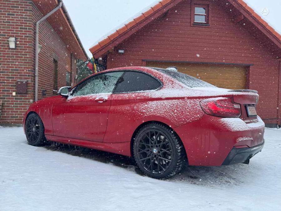 Red BMW m240i 2017 in Klaipeda, with an engine capacity of 3.00 L and mileage of 110 thousand km for 23800 €, photo 1 on AUTOMOTO.COM.LV