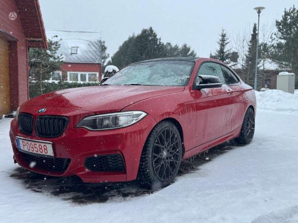 Красный БМВ m240i 2017 в Клайпеда, объемом двигателя 3.00 л и пробегом 110 тыс. км за 23800 €, фото 5 на AUTOMOTO.COM.LV