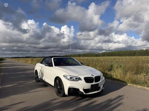 Белый БМВ m240i 2018 в Клайпеда, объемом двигателя 3.00 л и пробегом 40 тыс. км за 24000 €, фото 7 на AUTOMOTO.COM.LV