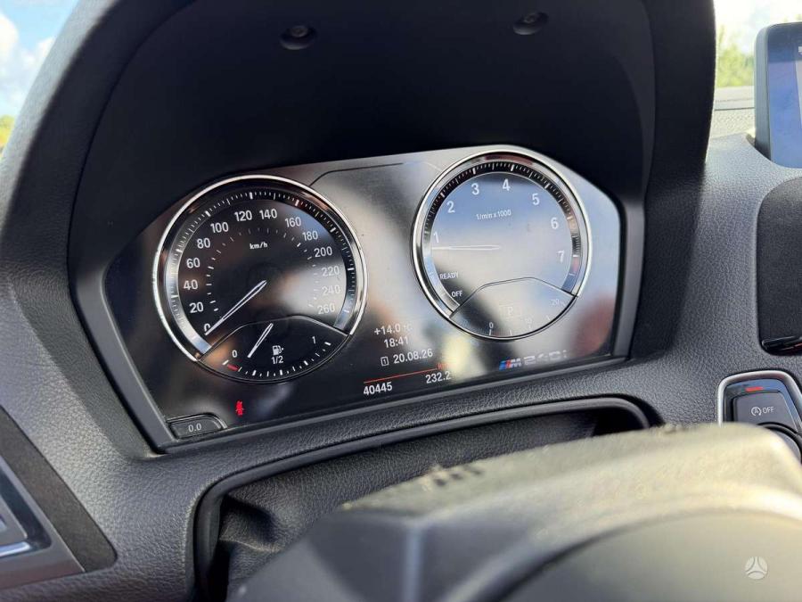Белый БМВ m240i 2018 в Клайпеда, объемом двигателя 3.00 л и пробегом 40 тыс. км за 24000 €, фото 14 на AUTOMOTO.COM.LV