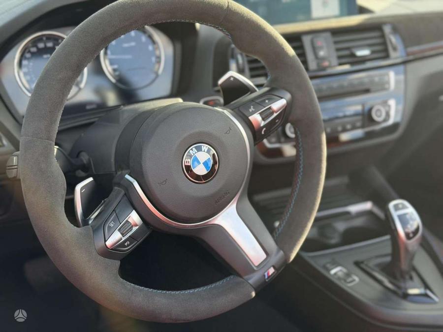 Белый БМВ m240i 2018 в Клайпеда, объемом двигателя 3.00 л и пробегом 40 тыс. км за 24000 €, фото 15 на AUTOMOTO.COM.LV