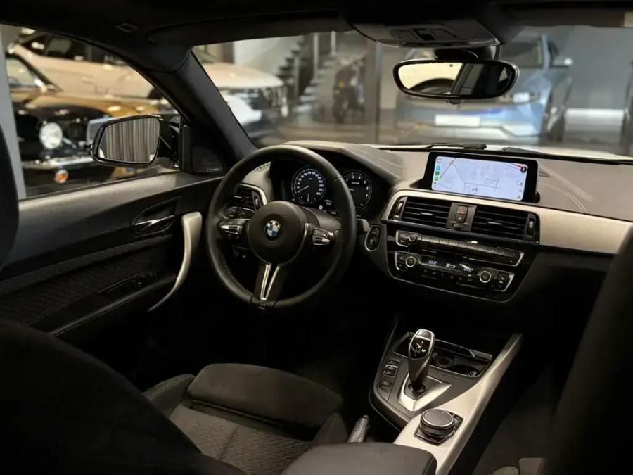 White BMW m240i 2019 in Marupe, with an engine capacity of 3.00 L and mileage of 167 thousand km for 26490 €, photo 6 on AUTOMOTO.COM.LV