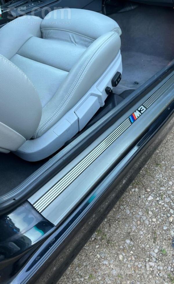 Black BMW M3 1999 in Riga, with an engine capacity of 3.20 L and mileage of 0 thousand km for 19950 €, photo 4 on AUTOMOTO.COM.LV