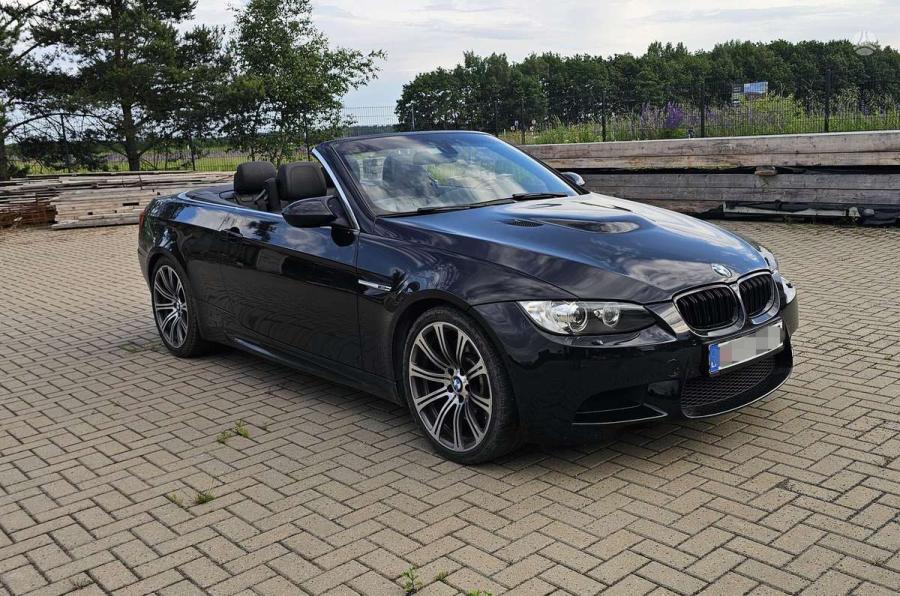 Melns BMW M3 2013 Viļņa, ar dzinēja tilpumu 4.00 L un nobraukumu 123 tūkst. km par 29990 €, foto 5 vietnē AUTOMOTO.COM.LV