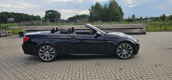 Melns BMW M3 2013 Viļņa, ar dzinēja tilpumu 4.00 L un nobraukumu 123 tūkst. km par 29990 €, foto 5 vietnē AUTOMOTO.COM.LV