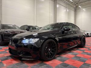Melns BMW M3 2008 Viļņa, ar dzinēja tilpumu 4.00 L un nobraukumu 128 tūkst. km par 32790 €, foto  vietnē AUTOMOTO.COM.LV