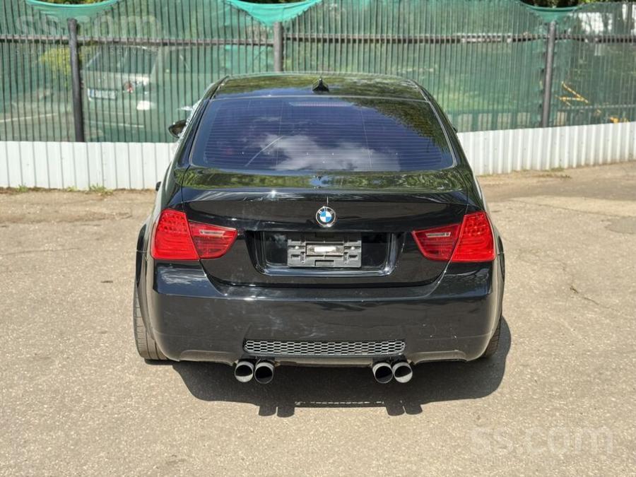 Melns BMW M3 2010 Rīga, ar dzinēja tilpumu 4.00 L un nobraukumu 215 tūkst. km par 20500 €, foto 5 vietnē AUTOMOTO.COM.LV