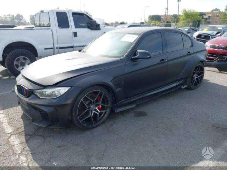 Melns BMW M3 2017 Klaipėda, ar dzinēja tilpumu 0.00 L un nobraukumu 77 tūkst. km par 13900 €, foto 2 vietnē AUTOMOTO.COM.LV