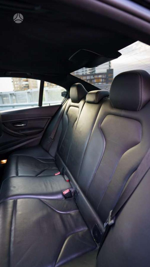 Black BMW M3 2017 in Vilnius, with an engine capacity of 2.98 L and mileage of 107 thousand km for 39500 €, photo 6 on AUTOMOTO.COM.LV