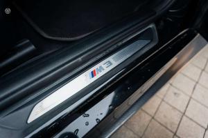 Black BMW M3 2018 in Vilnius, with an engine capacity of 2.98 L and mileage of 114 thousand km for 45990 €, photo 32 on AUTOMOTO.COM.LV