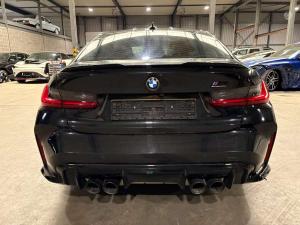Melns BMW M3 2022 Panevēža, ar dzinēja tilpumu 2.99 L un nobraukumu 63 tūkst. km par 33000 €, foto  vietnē AUTOMOTO.COM.LV
