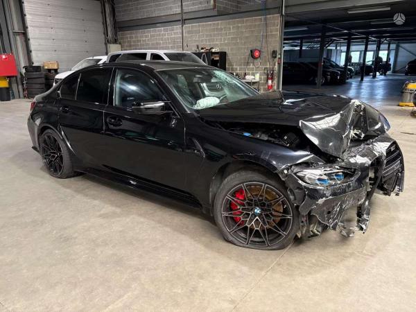 Melns BMW M3 2022 Panevēža, ar dzinēja tilpumu 2.99 L un nobraukumu 63 tūkst. km par 33000 €, foto 10 vietnē AUTOMOTO.COM.LV