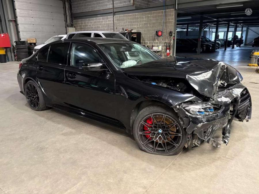 Melns BMW M3 2022 Panevēža, ar dzinēja tilpumu 2.99 L un nobraukumu 63 tūkst. km par 33000 €, foto 11 vietnē AUTOMOTO.COM.LV