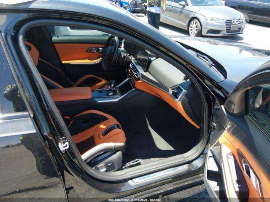 Black BMW M3 2023 in Klaipeda, with an engine capacity of 2.99 L and mileage of 56 thousand km for 33000 €, photo 6 on AUTOMOTO.COM.LV