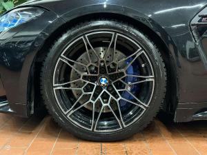 Black BMW M3 2024 in Kaunas, with an engine capacity of 2.99 L and mileage of 21 thousand km for 69000 €, photo 31 on AUTOMOTO.COM.LV