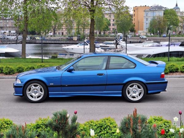 Синий БМВ М3 1996 в Рига, объемом двигателя 3.20 л и пробегом 188 тыс. км за 35000 €, фото 6 на AUTOMOTO.COM.LV