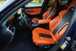 Blue BMW M3 2021 in Panevezys, with an engine capacity of 2.99 L and mileage of 87 thousand km for 52500 €, photo 13 on AUTOMOTO.COM.LV