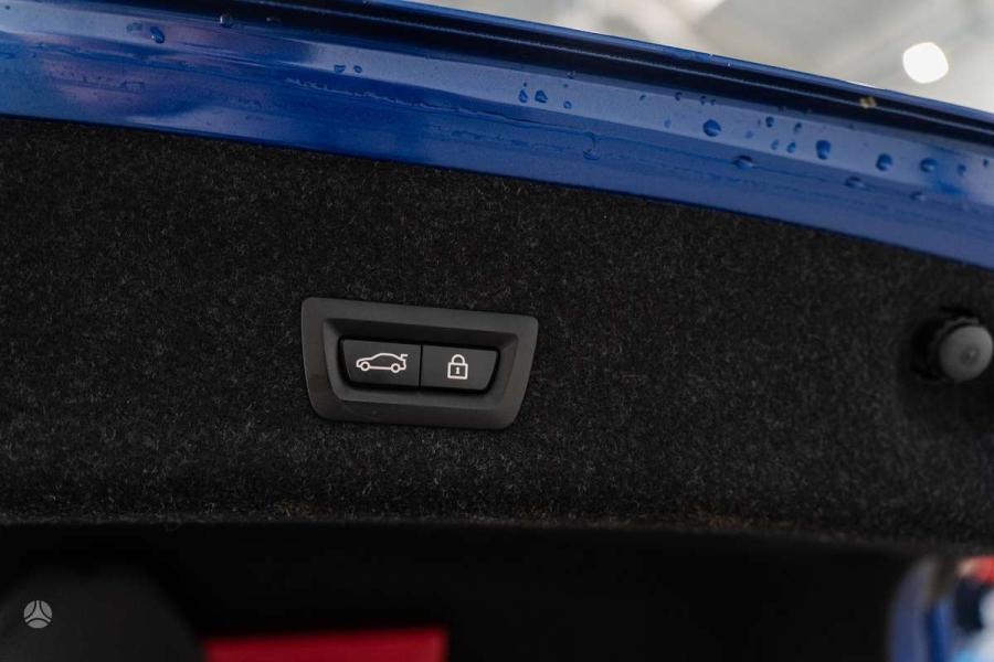 Zils BMW M3 2022 Viļņa, ar dzinēja tilpumu 2.99 L un nobraukumu 65 tūkst. km par 67500 €, foto 31 vietnē AUTOMOTO.COM.LV