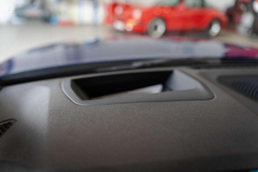 Zils BMW M3 2022 Viļņa, ar dzinēja tilpumu 2.99 L un nobraukumu 65 tūkst. km par 67500 €, foto 37 vietnē AUTOMOTO.COM.LV