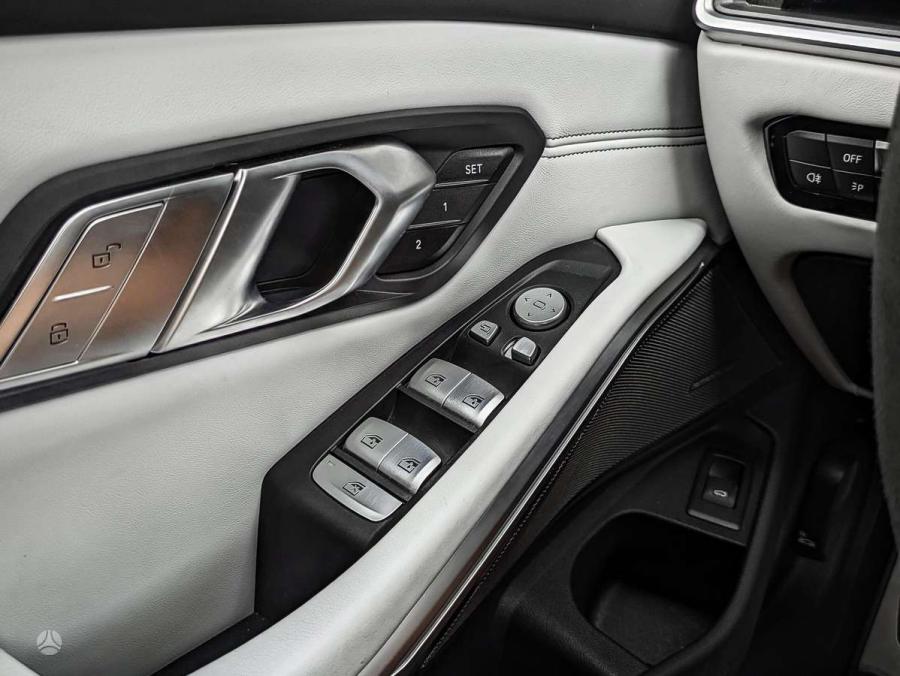 Zils BMW M3 2022 Tukums, ar dzinēja tilpumu 2.99 L un nobraukumu 91 tūkst. km par 69990 €, foto 28 vietnē AUTOMOTO.COM.LV
