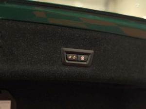 Green BMW M3 2021 in Vilnius, with an engine capacity of 2.99 L and mileage of 26 thousand km for 62000 €, photo 41 on AUTOMOTO.COM.LV