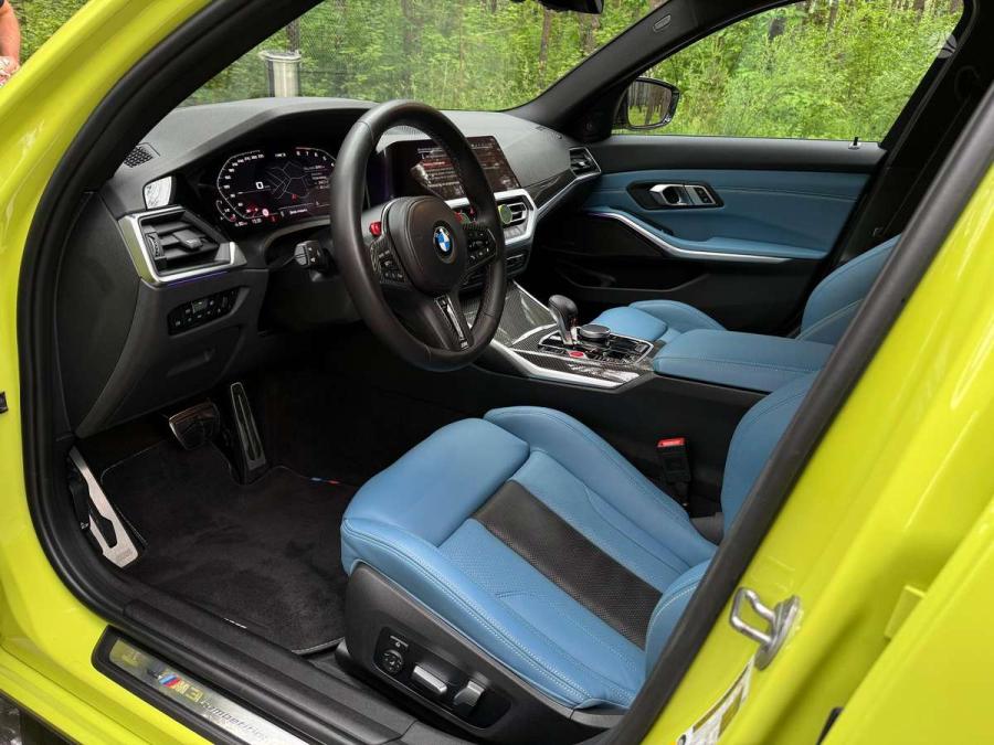 Green BMW M3 2022 in Vilnius, with an engine capacity of 2.99 L and mileage of 28 thousand km for 67500 €, photo 10 on AUTOMOTO.COM.LV