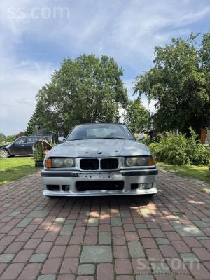 Grey BMW M3 1999 in Riga, with an engine capacity of 3.20 L and mileage of 200 thousand km for 12500 €, photo 3 on AUTOMOTO.COM.LV
