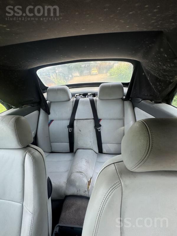 Pelēks BMW M3 1999 Rīga, ar dzinēja tilpumu 3.20 L un nobraukumu 200 tūkst. km par 12500 €, foto 10 vietnē AUTOMOTO.COM.LV