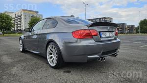 Pelēks BMW M3 2010 Rīga, ar dzinēja tilpumu 4.00 L un nobraukumu 186 tūkst. km par 32000 €, foto 2 vietnē AUTOMOTO.COM.LV