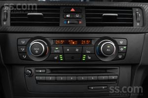 Pelēks BMW M3 2010 Rīga, ar dzinēja tilpumu 4.00 L un nobraukumu 204 tūkst. km par 35000 €, foto 23 vietnē AUTOMOTO.COM.LV