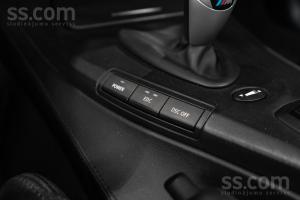 Pelēks BMW M3 2010 Rīga, ar dzinēja tilpumu 4.00 L un nobraukumu 204 tūkst. km par 35000 €, foto 27 vietnē AUTOMOTO.COM.LV