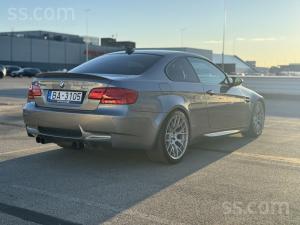Pelēks BMW M3 2013 Rīga, ar dzinēja tilpumu 4.00 L un nobraukumu 128 tūkst. km par 44900 €, foto 7 vietnē AUTOMOTO.COM.LV