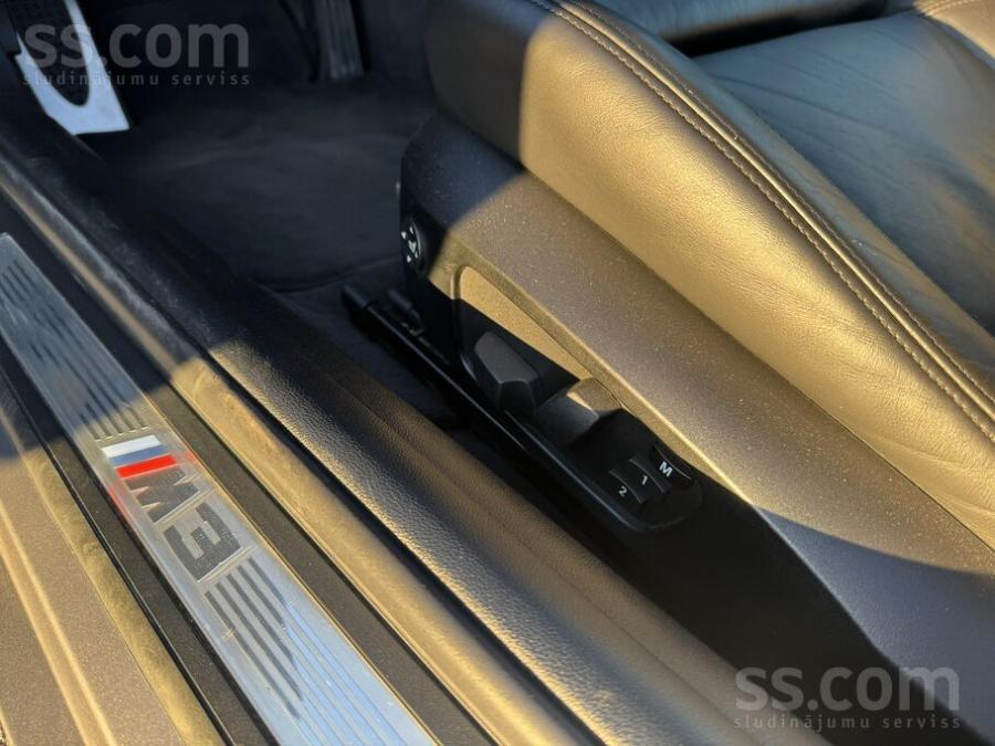 Pelēks BMW M3 2013 Rīga, ar dzinēja tilpumu 4.00 L un nobraukumu 128 tūkst. km par 44900 €, foto 20 vietnē AUTOMOTO.COM.LV