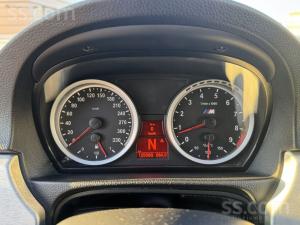 Pelēks BMW M3 2013 Rīga, ar dzinēja tilpumu 4.00 L un nobraukumu 128 tūkst. km par 44900 €, foto 22 vietnē AUTOMOTO.COM.LV