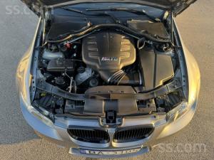 Pelēks BMW M3 2013 Rīga, ar dzinēja tilpumu 4.00 L un nobraukumu 128 tūkst. km par 44900 €, foto 25 vietnē AUTOMOTO.COM.LV