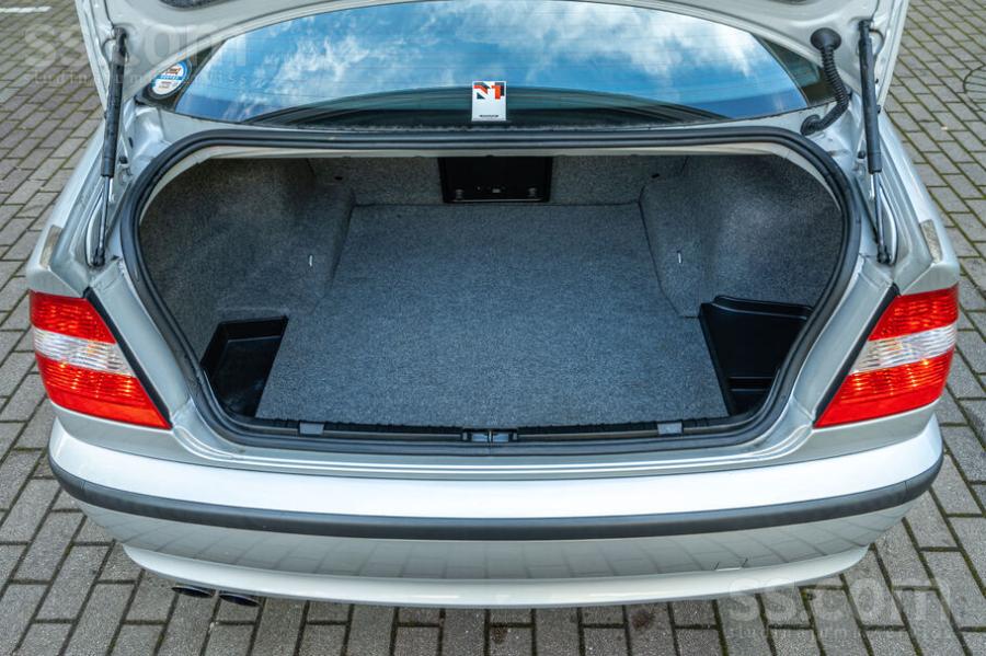 Pelēks BMW M3 2005 Rīga, ar dzinēja tilpumu 3.40 L un nobraukumu 162 tūkst. km par 18000 €, foto 20 vietnē AUTOMOTO.COM.LV