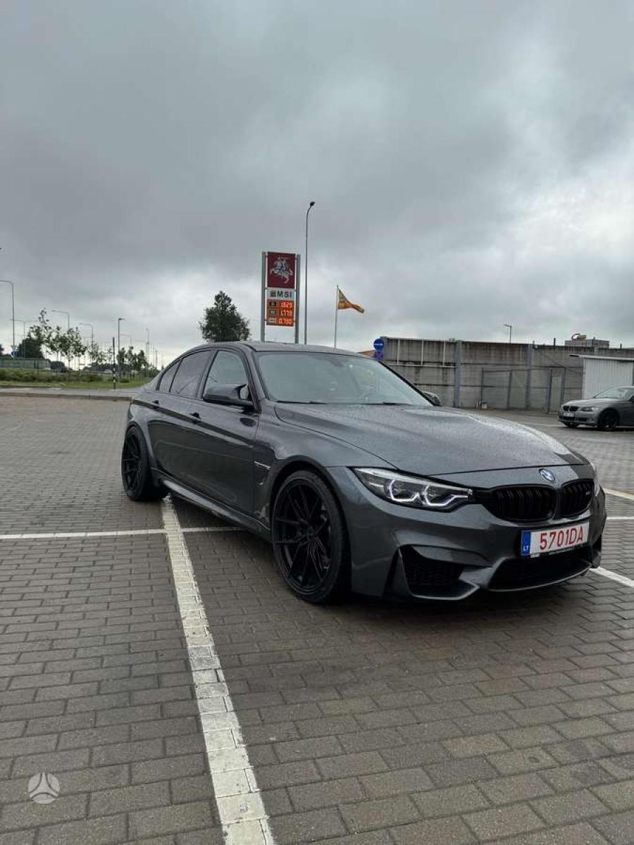Grey BMW M3 2016 in Vilnius, with an engine capacity of 3.00 L and mileage of 77 thousand km for 41500 €, photo 3 on AUTOMOTO.COM.LV