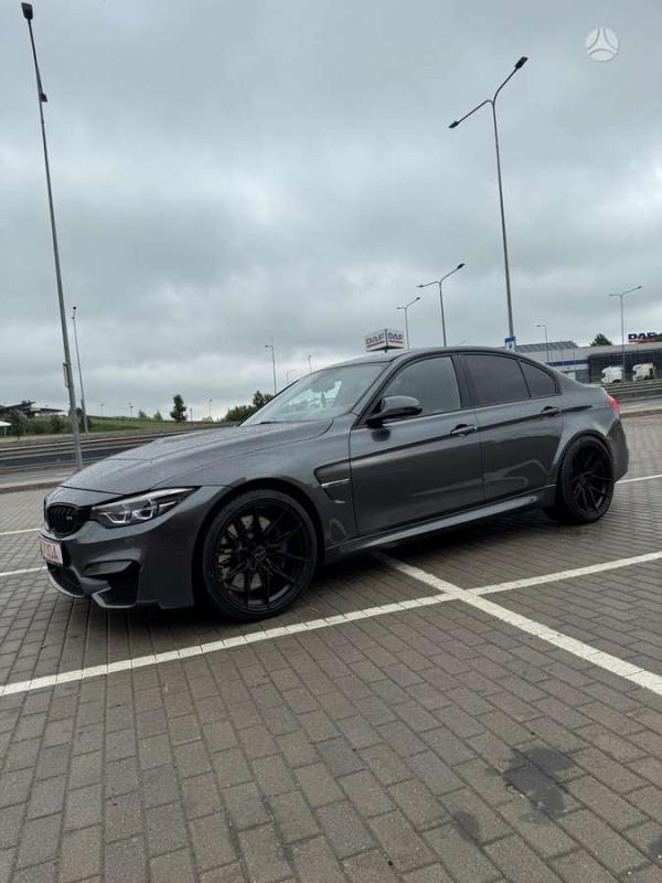Grey BMW M3 2016 in Vilnius, with an engine capacity of 3.00 L and mileage of 77 thousand km for 41500 €, photo 3 on AUTOMOTO.COM.LV