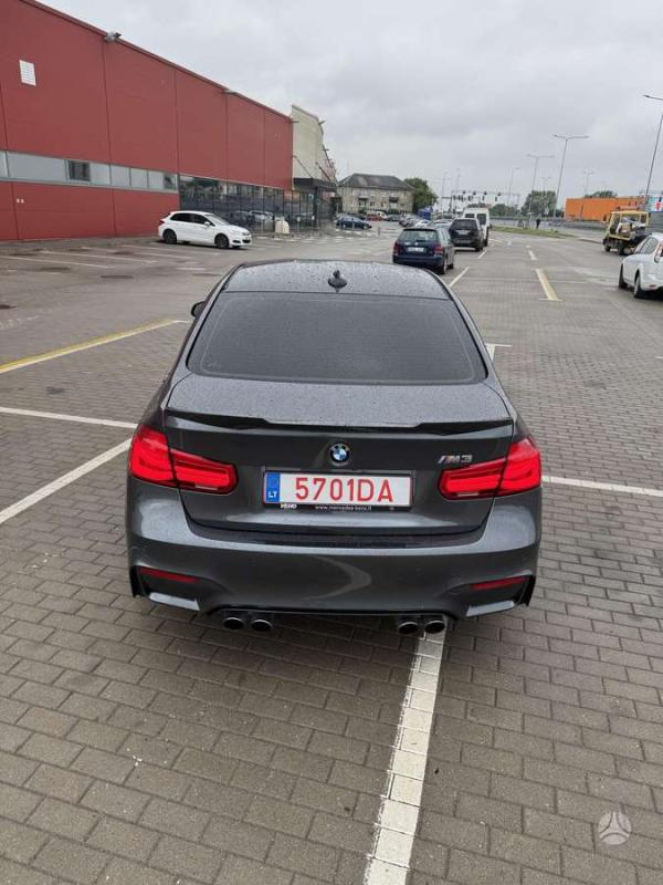Grey BMW M3 2016 in Vilnius, with an engine capacity of 3.00 L and mileage of 77 thousand km for 41500 €, photo 4 on AUTOMOTO.COM.LV