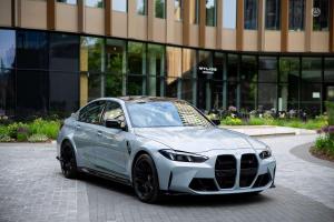 Grey BMW M3 2023 in Vilnius, with an engine capacity of 2.99 L and mileage of 17 thousand km for 70900 €, photo  on AUTOMOTO.COM.LV