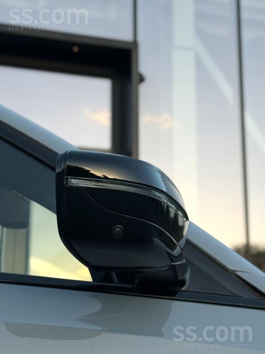 Pelēks BMW M3 2025 Rīga, ar dzinēja tilpumu 3.00 L un nobraukumu 17 tūkst. km par 87000 €, foto 12 vietnē AUTOMOTO.COM.LV