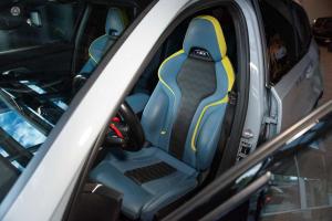 BMW M3 2023 in Kaunas, with an engine capacity of 3.00 L and mileage of 53 thousand km for 73440 €, photo 16 on AUTOMOTO.COM.LV