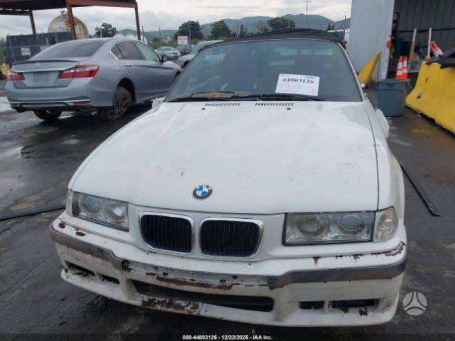 White BMW M3 1998 in Klaipeda, with an engine capacity of 3.20 L and mileage of 109 thousand km for 5400 €, photo 12 on AUTOMOTO.COM.LV